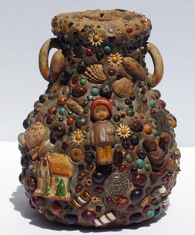 57 Best Memory jugs images | Assemblage Art, Mosaic, Souvenirs