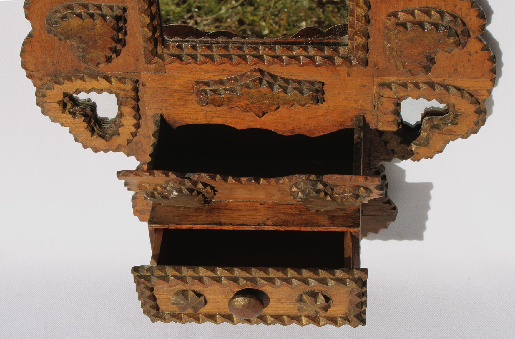 Tramp Art at Artisans Gallery. (256) 886-2809.