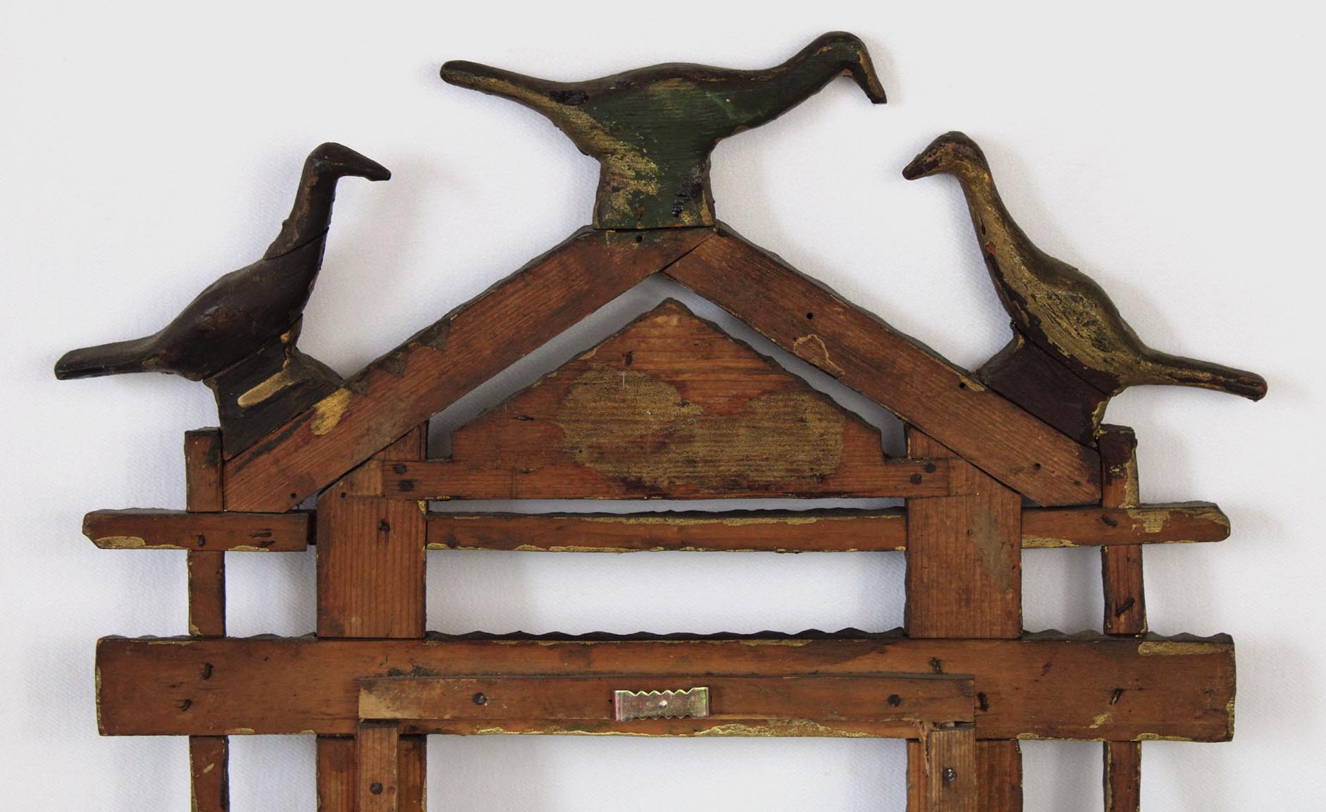 Tramp art at Artisans Folk art, antiques, and outsider art Gallery ...